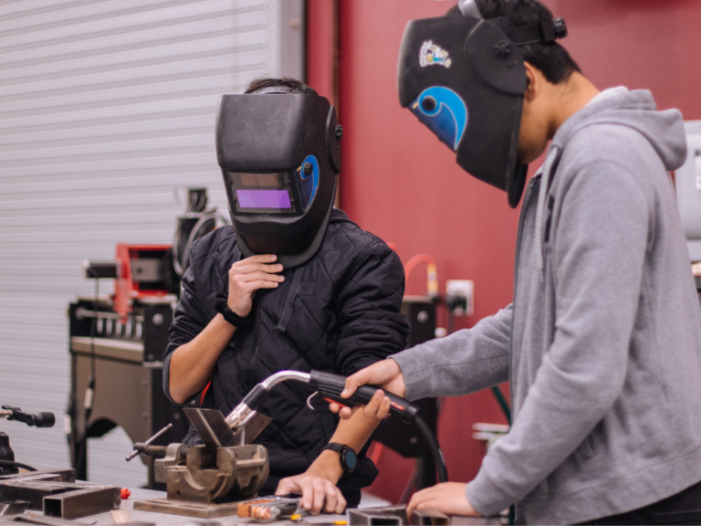 How to Become a Welding Apprentice (2025 Career Guide)